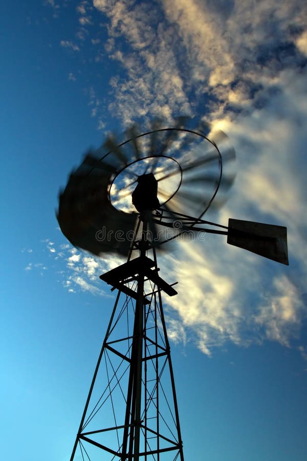 Spinning Windmill At Sunset Stock Image Image Of Spin Mill 39033521