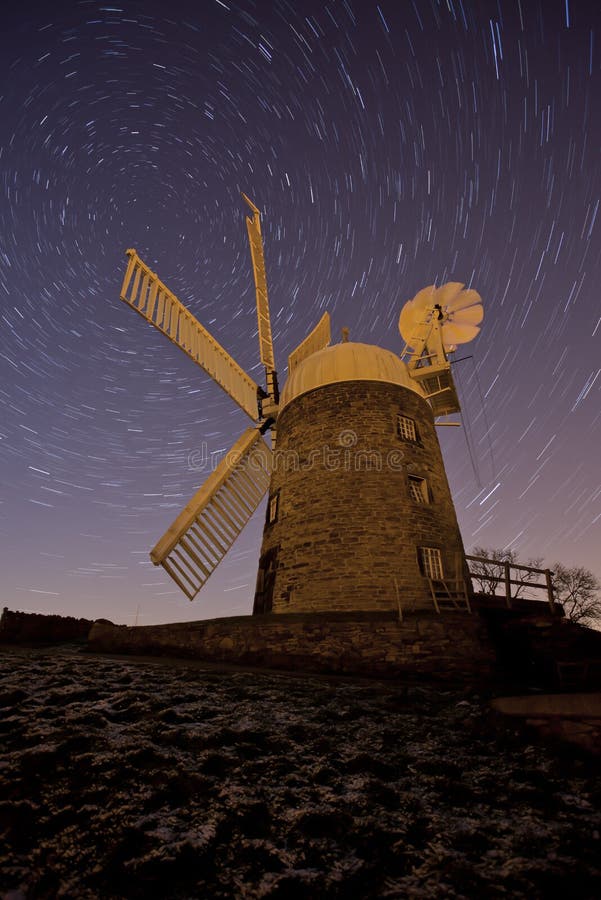Windmill stary night stock image. Image of stars, spin - 23805631