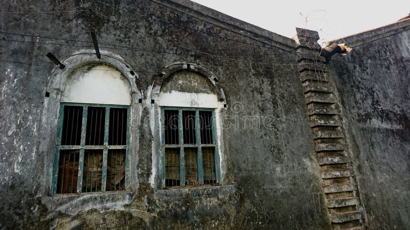 Window and Column Structure in Ancient Buildings Stock Image - Image of ...