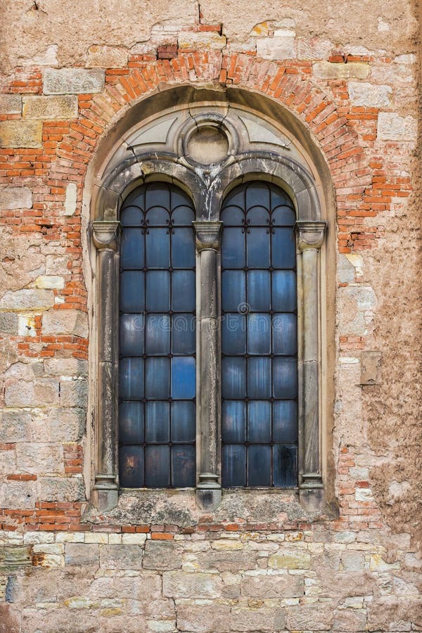 1,700+ Window old church Free Stock Photos - StockFreeImages