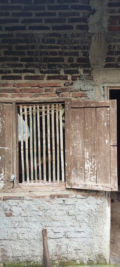 Unique and Sturdy Old Windows Stock Photo - Image of functions, window ...