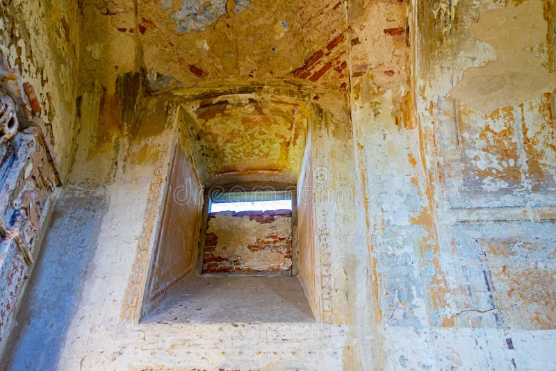 Window in the Thick Wall of an Ancient Building Stock Image - Image of ...