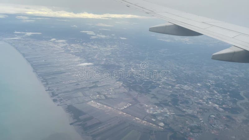 Window View of Airplane, Sunlight on Sky, Window View, Sky, Cityscape ...