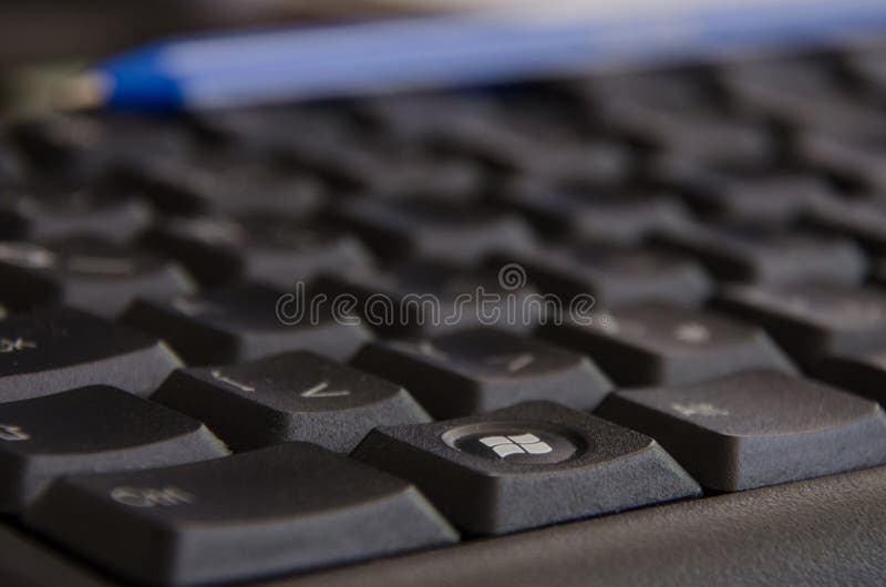 Windows button editorial image. Image of shift, ctrl - 32969505