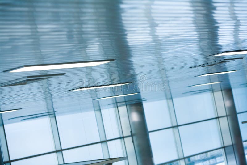 Windows e teto imagem de stock. Imagem de urbano, janela - 13054089