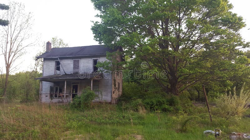 Windows quebrado foto de archivo. Imagen de todos, ventanas - 117102026