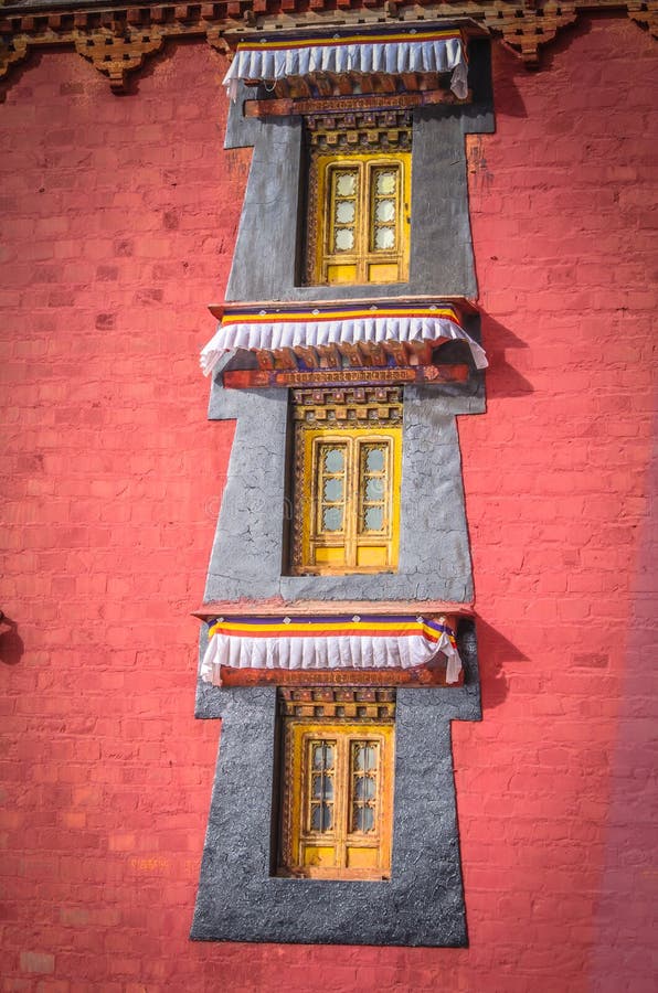 Windows of temple in Tibet editorial photography. Image of background ...