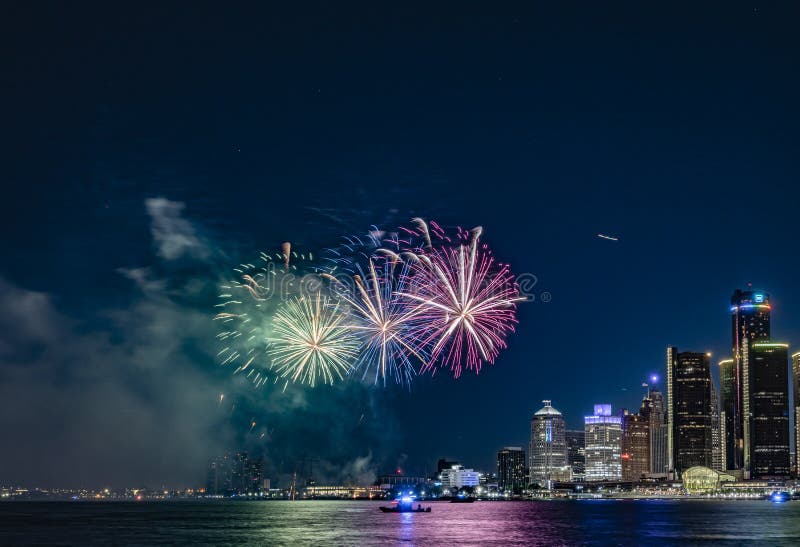 Windsor Ford`s 2022 Annual Fire Works Display Stock Photo - Image of ...
