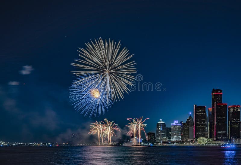 Windsor Ford`s 2022 Annual Fire Works Display Stock Image - Image of ...