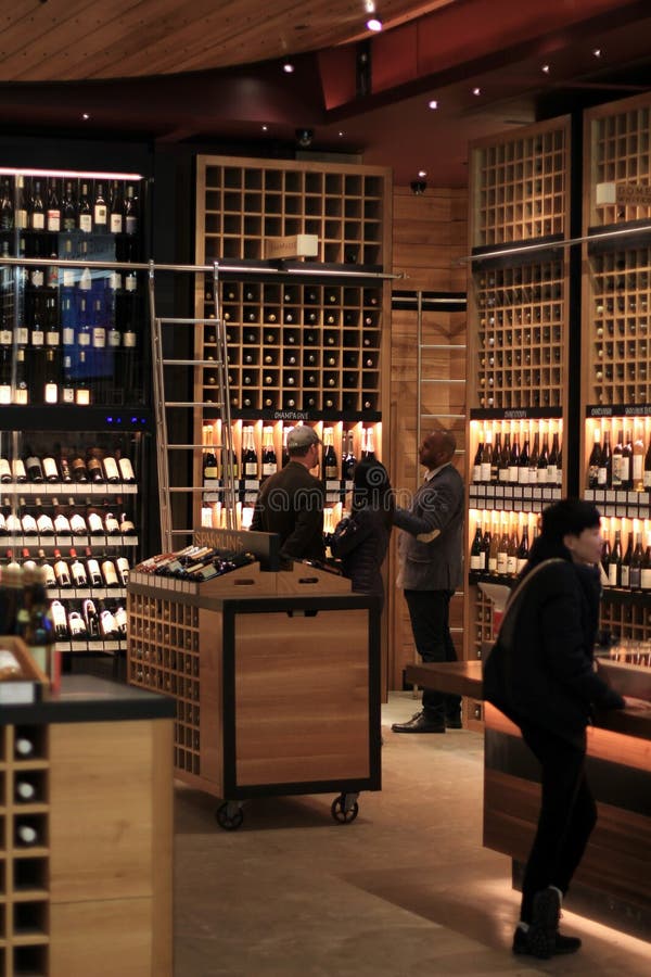 Wine store editorial image. Image of interior, french - 89344990