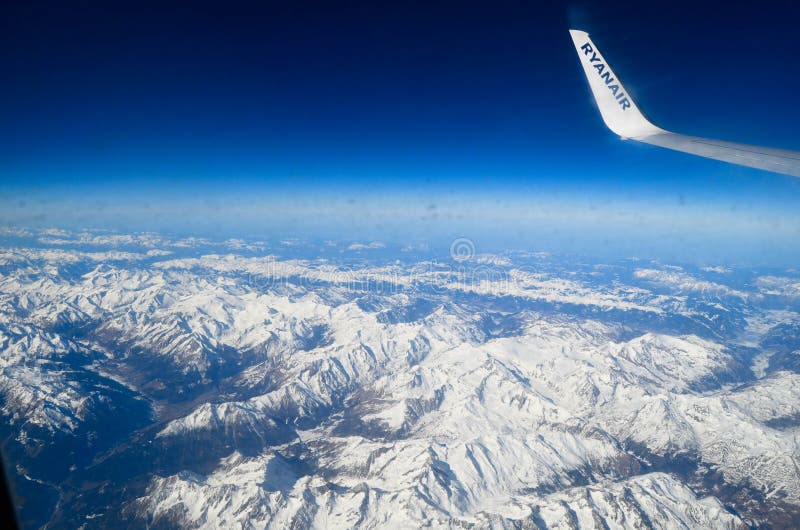 293 Ryanair Plane Window Stock Photos - Free & Royalty-Free Stock ...