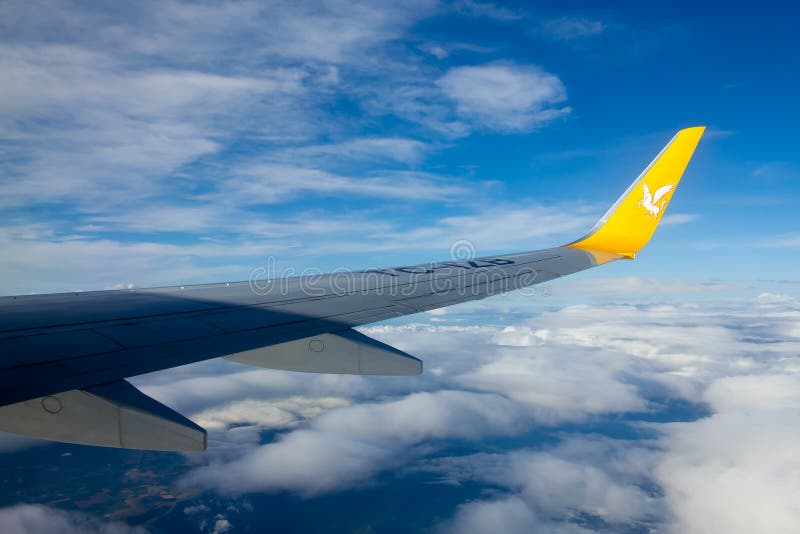 Wingview Boeing 737 Plane editorial photography. Image of aviation ...