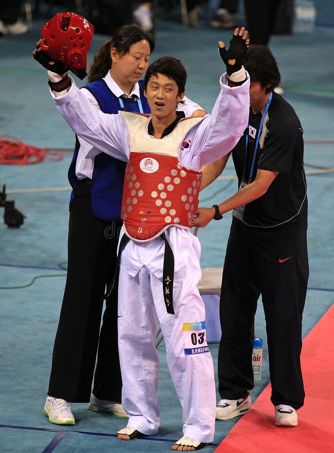 Winner reaction editorial stock image. Image of fight - 16199439