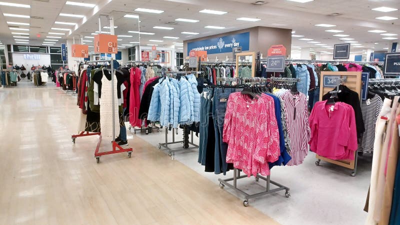 Winners Store Interior View Editorial Image - Image of interior, mall ...