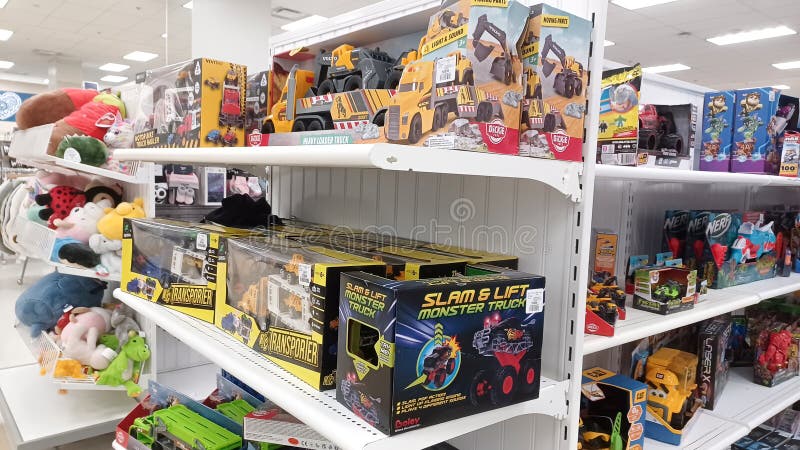 Winners Store Interior View Editorial Photography - Image of inside ...