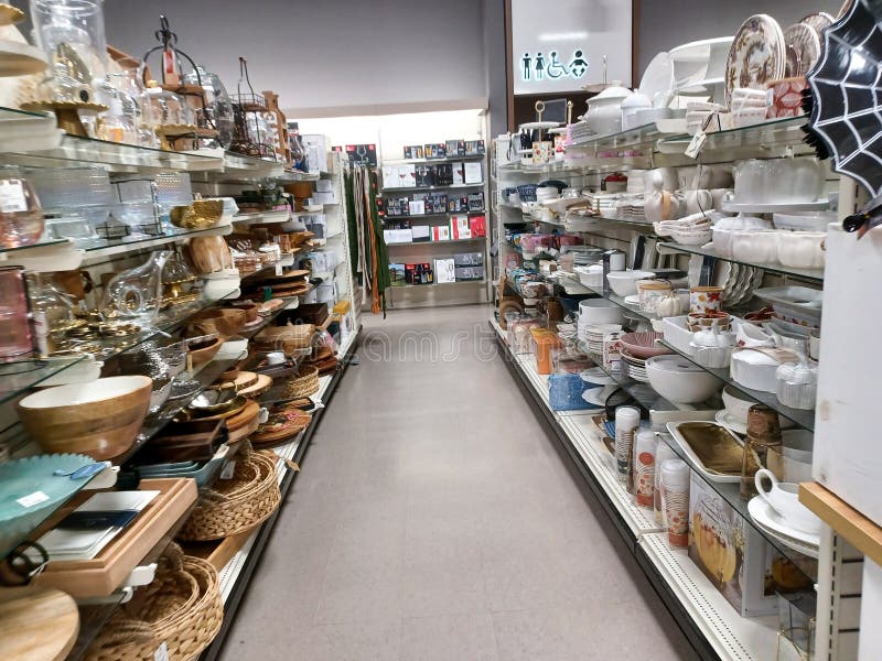 Winners Store Interior View Editorial Photo - Image of mall, logo ...