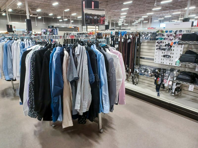 Winners Store Interior View Editorial Stock Image - Image of mall ...