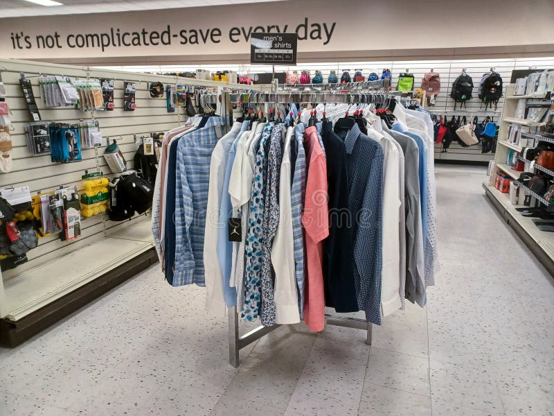 Winners Store Interior View Editorial Stock Image - Image of mall ...