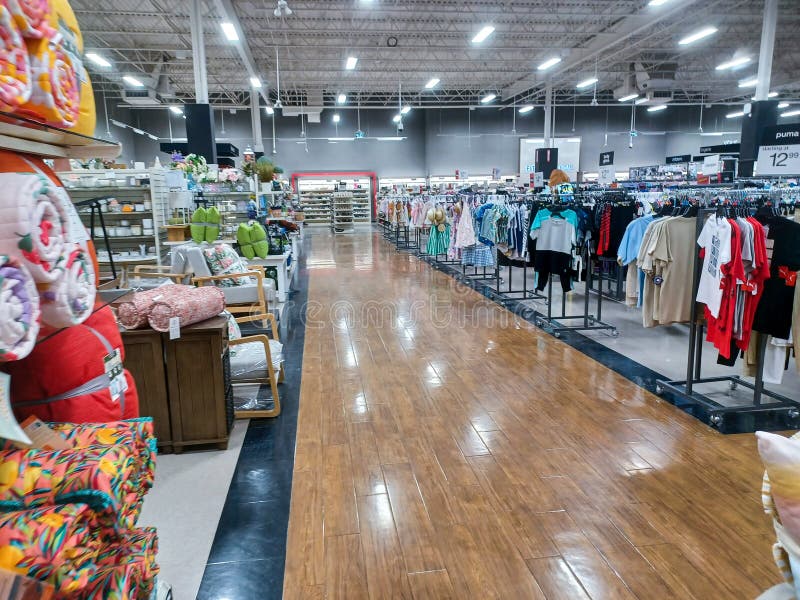 Winners Store Interior View Editorial Image - Image of company ...