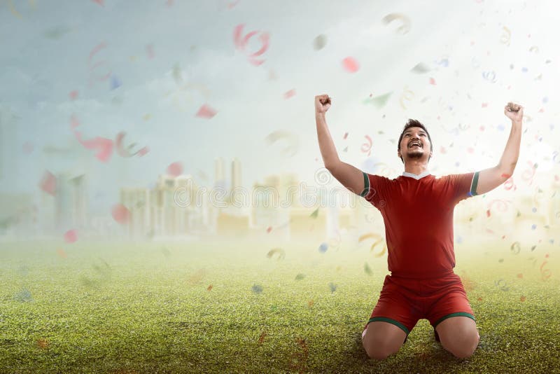 Winning football player stock photo. Image of athletic - 70923288