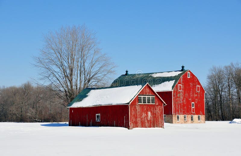 Old Barn in Winter Snow stock image. Image of seasons - 30615359