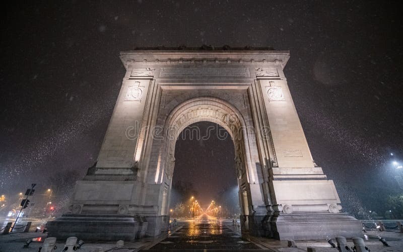 Winter in Bucharest, First Snowfall of the Year in the Capital of ...