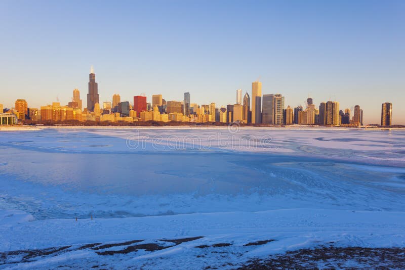 Winter in Chicago stock image. Image of millenium, michigan - 7838941