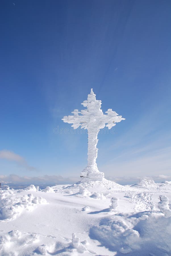 870+ Winter cross Free Stock Photos - StockFreeImages