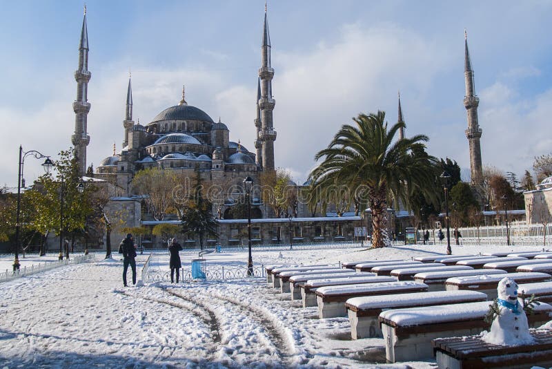 Snow scene in Istanbul editorial image. Image of cold - 52616835