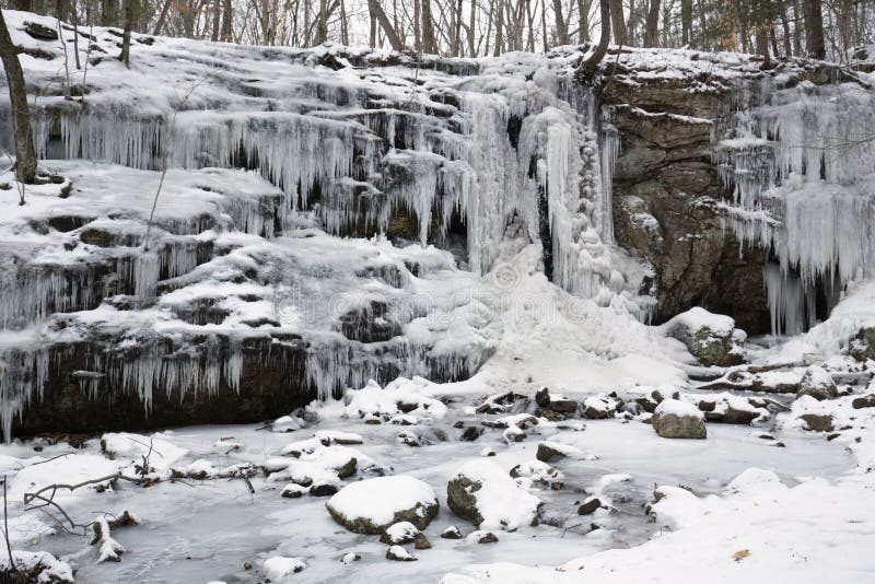 Dramatic Patterns in the Ice at Blackledge Falls Park, Connecticut ...
