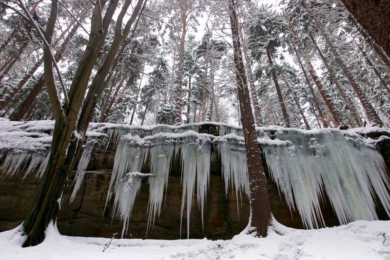 Winter Icefall Hanging from Rock Stock Image - Image of frost, icicle ...