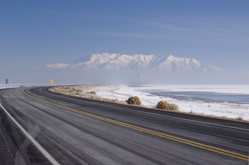 Winter lake road stock image. Image of slippery, mountain - 12318871