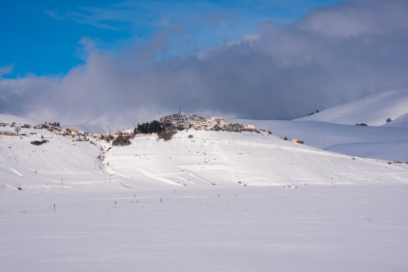 Winter Landscape, Wooden Fence in Snow Valley on Bright Sunny Day Stock ...