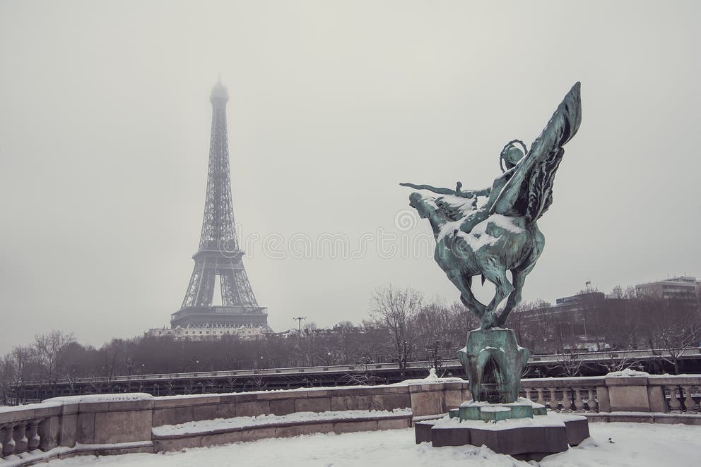 Winter in Paris stock image. Image of blizzard, paris - 28838919