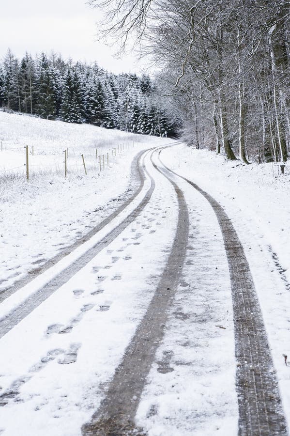 Winter road with snow stock image. Image of frost, nature - 93267207