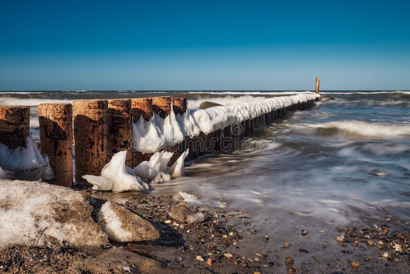 Winter on shore stock image. Image of waves, snow, landscape - 25951517