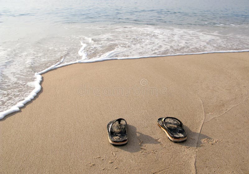 Wipschakelaars in Het Zand Op Strand Stock Afbeelding - Image of ...