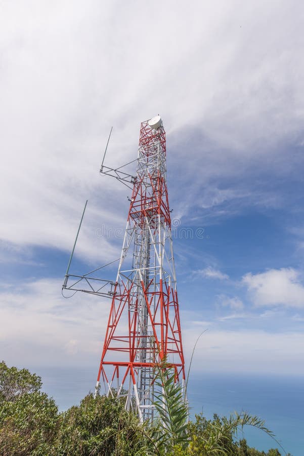 Wireless cell phone tower stock image. Image of antennae - 27551847