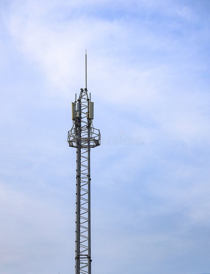 Wireless Communication Antenna Pole, Mobile Phone Mast Antenna Pole on ...