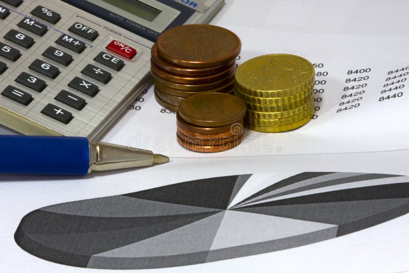 Wirtschaftlichkeit Und Finanzierung Stockbild - Bild von boot, flasche ...