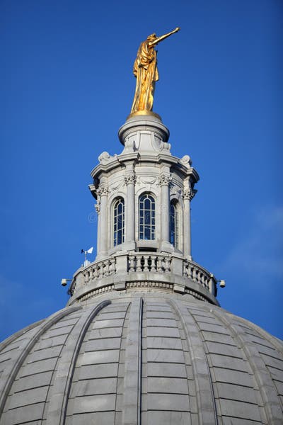Wisconsin Capitol Dome stock image. Image of capitol - 29279809