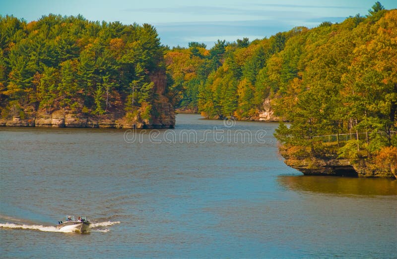 Wisconsin Dells stock image. Image of river, nature, sandstone - 8181835