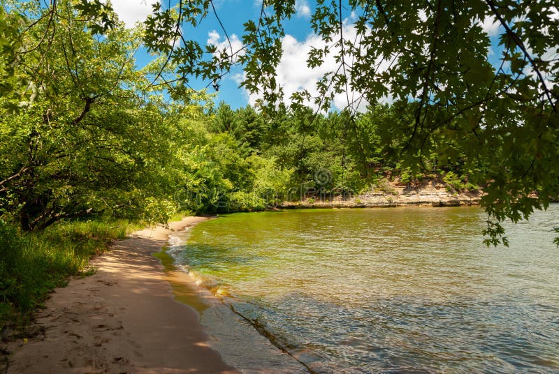 Wisconsin Dells River stock image. Image of dells, recreation - 127995877