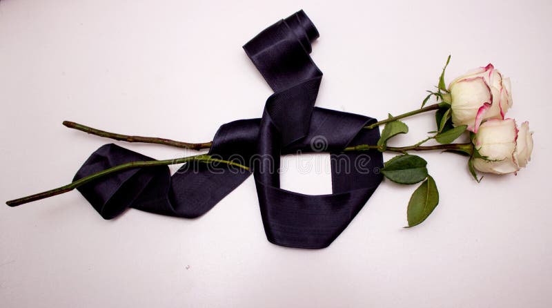 Wit nam met zwart lint toe stock foto. Image of mooi - 65239222