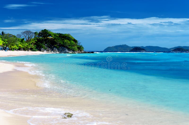 Wit Zandstrand. Malcapuyaeiland, Coron, Philipp Stock Afbeelding ...