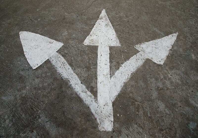 Drie witte pijlen stock foto. Image of bericht, direct - 31116448