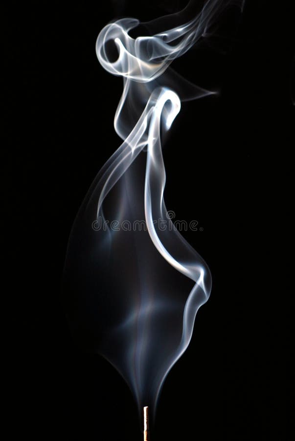 Witte Rook Op Zwarte Achtergrond Stock Foto - Afbeelding bestaande uit ...