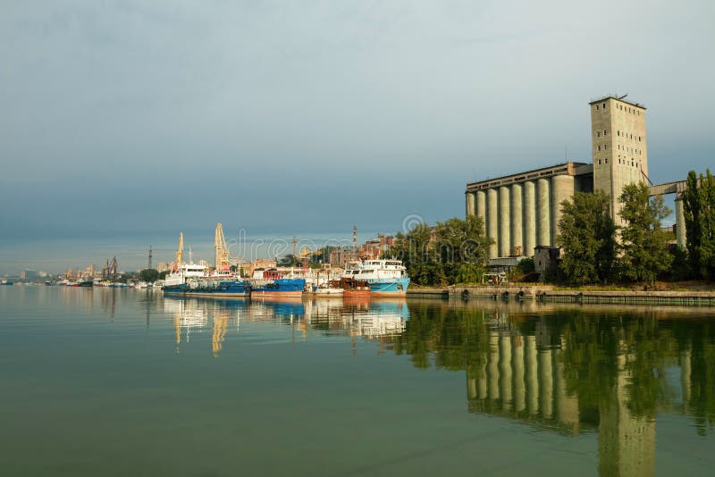 Wodny teren Don rzeka obraz stock editorial. Obraz złożonej z eksport ...