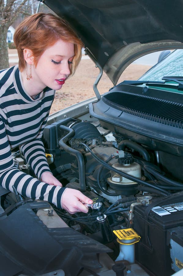 Woman auto mechanic stock photo. Image of handy, professional - 39048126