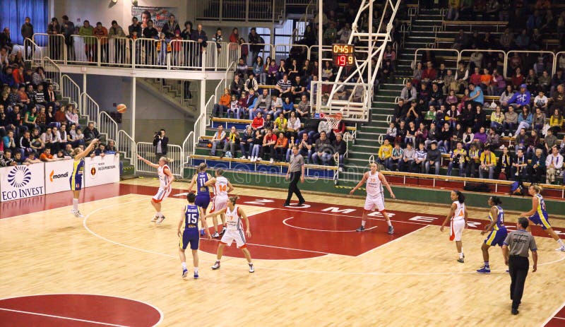 Woman basketball match editorial image. Image of game - 35564120